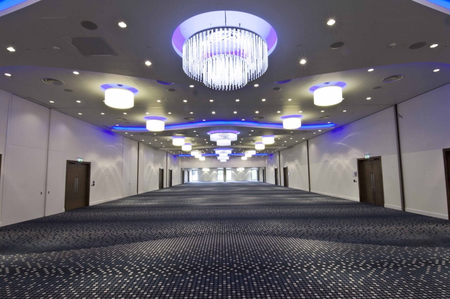 Proms & Graduation Venue | London Heathrow | Hilton Terminal 5