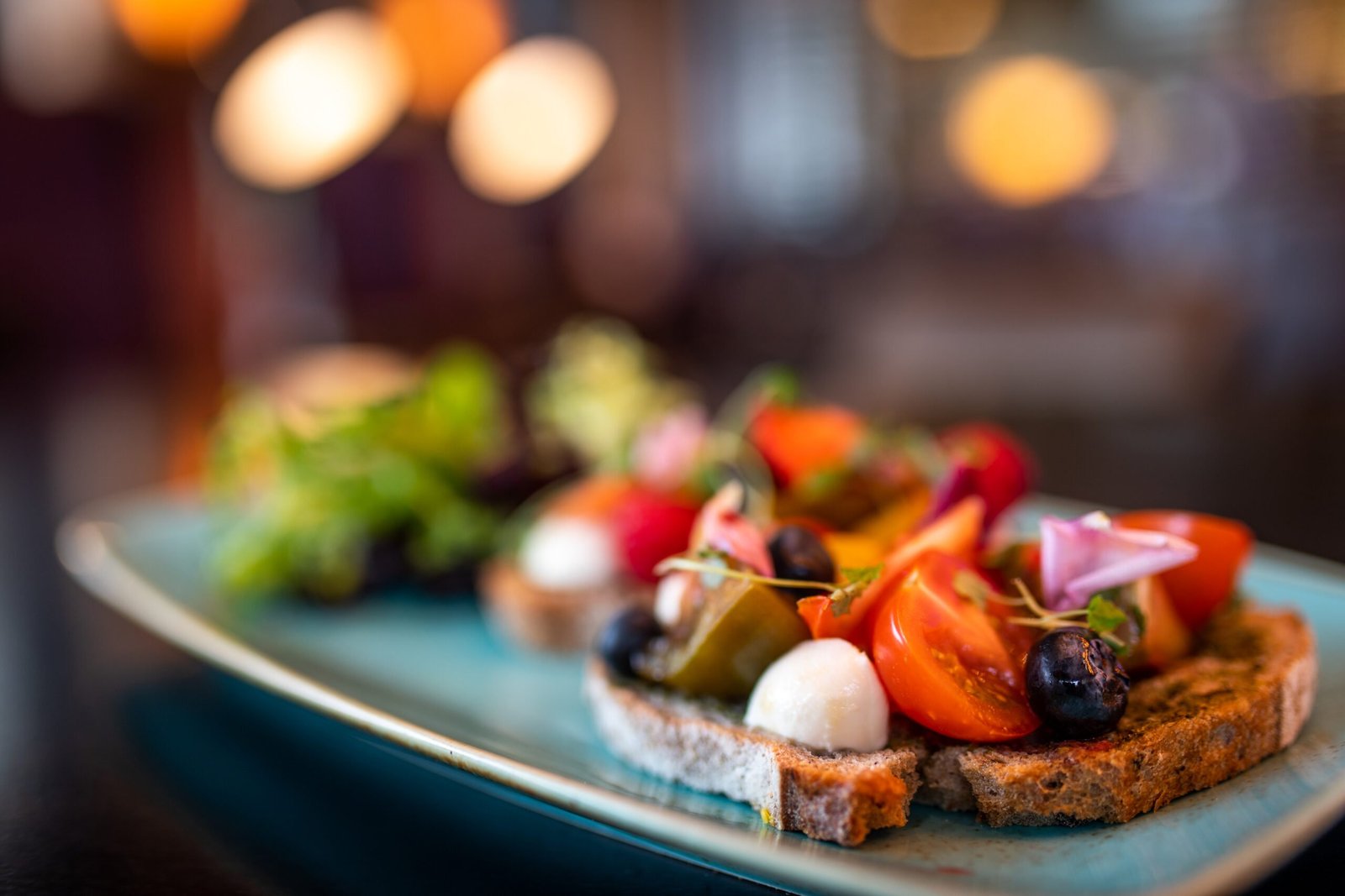 Restaurants & Bar at Heathrow - Hilton Terminal 5 Hotel
