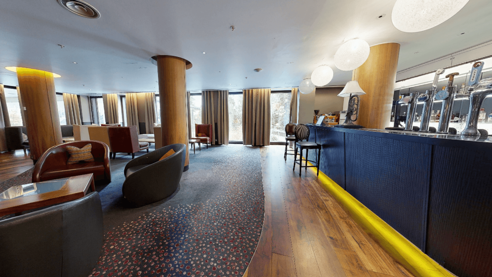 Restaurants & Bar at Heathrow - Hilton Terminal 5 Hotel